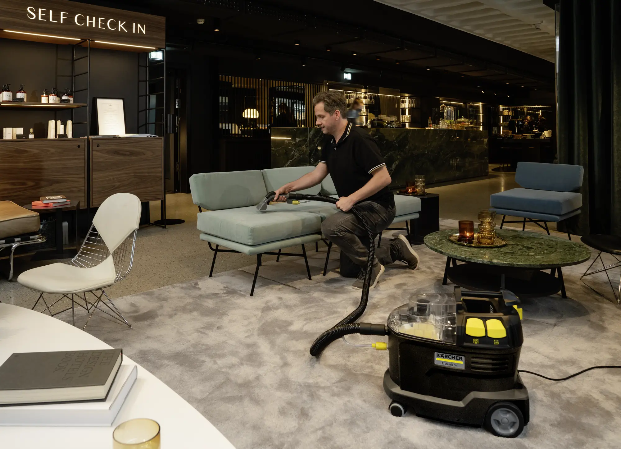 Odkurzacz Karcher Puzzi 8/1 Anniversary Edition 1.100-248.0 1200W ...