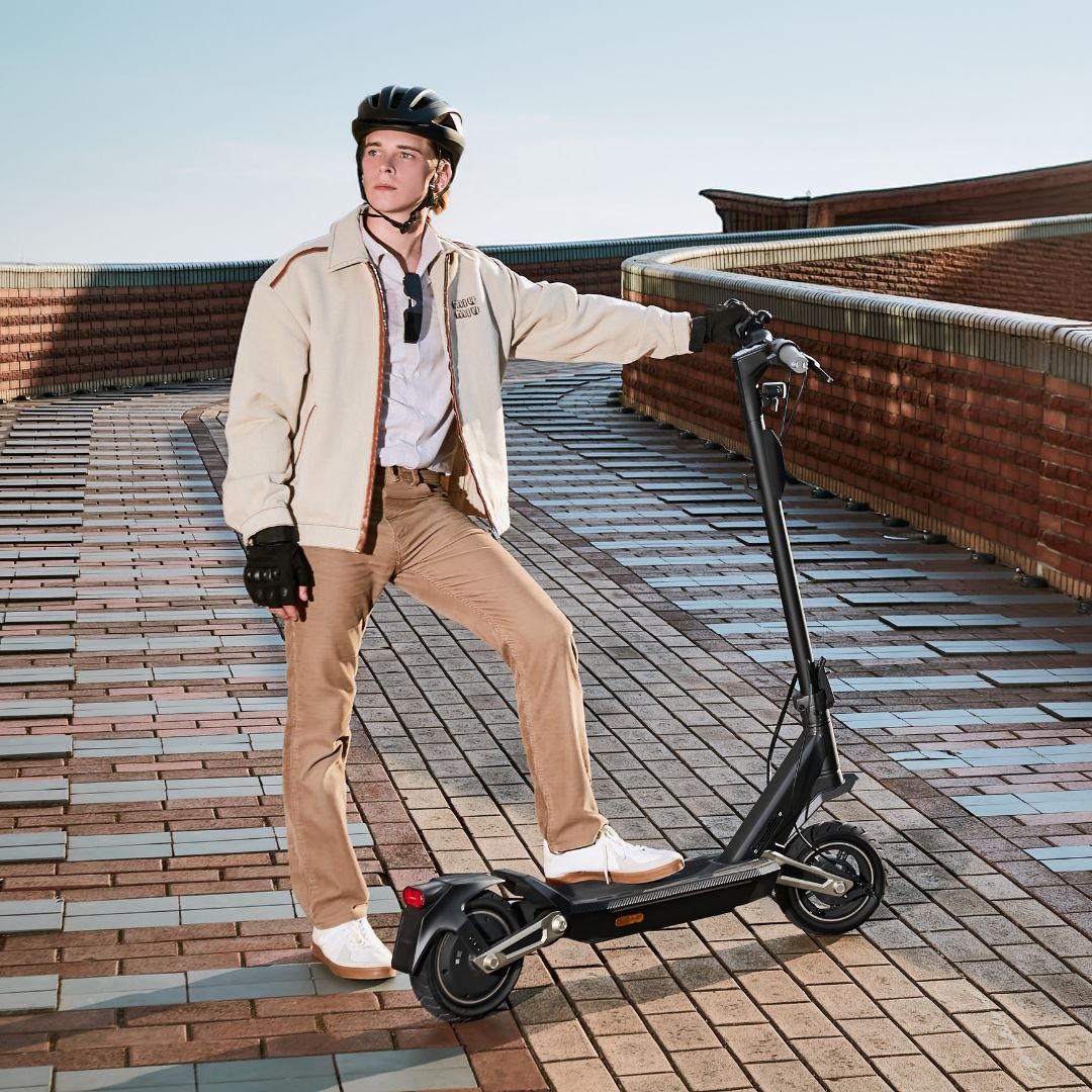 Електричний Самокат Navee ST3 Pro 600W 75km 10" Чорний 31202 ₴ — Купити ...